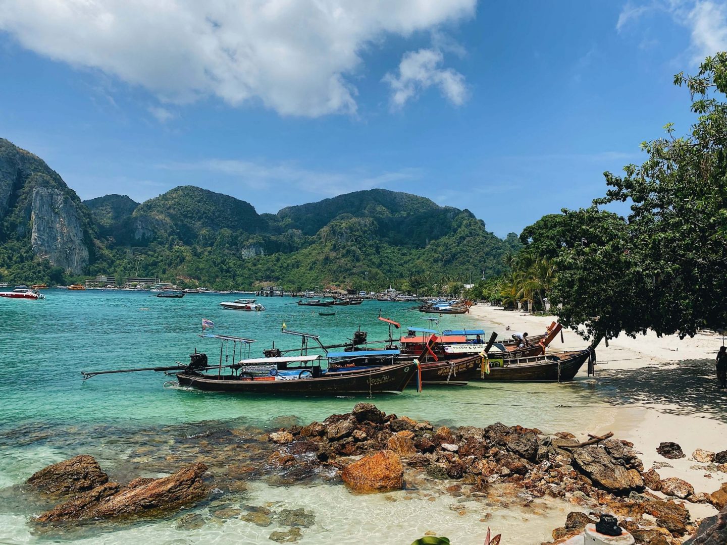 Top 10 Best Places To Visit In Phuket - Earth's Magical Places